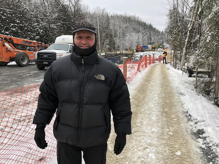Les travaux avancent bien sur le tronçon sectionné de la route 299 ...