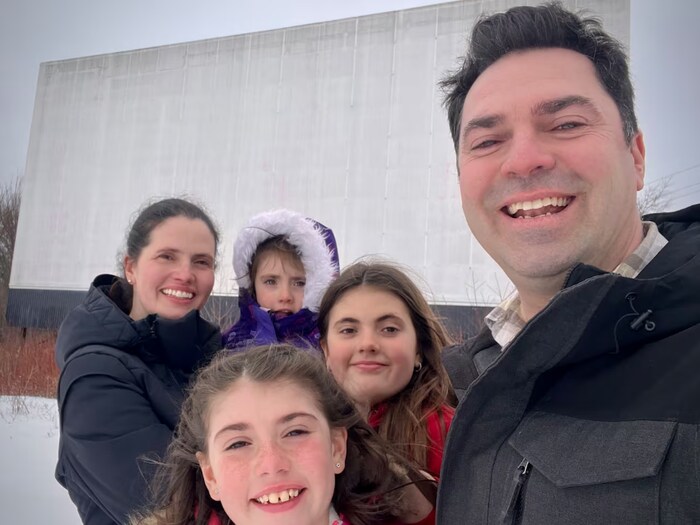 Le ciné-parc Neptune, à Shediac, va bientôt rouvrir ses portes | Radio ...
