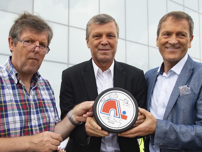 Il y a 40 ans, l’évasion spectaculaire des frères Stastny | Radio-Canada