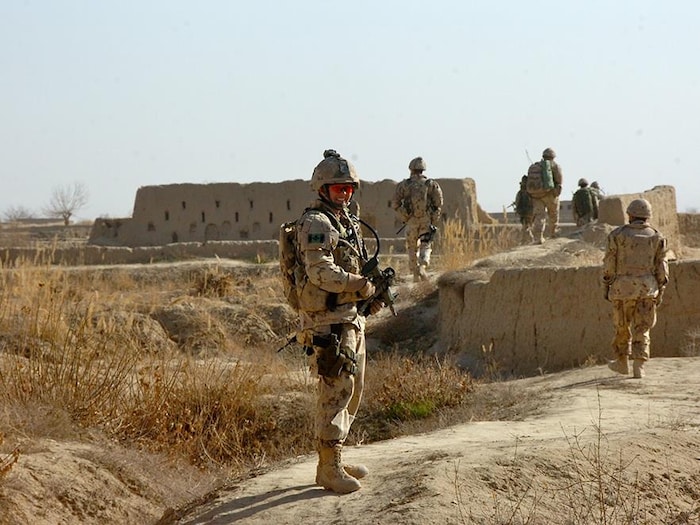 La majore-générale Jennie Carignan se prépare pour l’Irak, où la menace ...