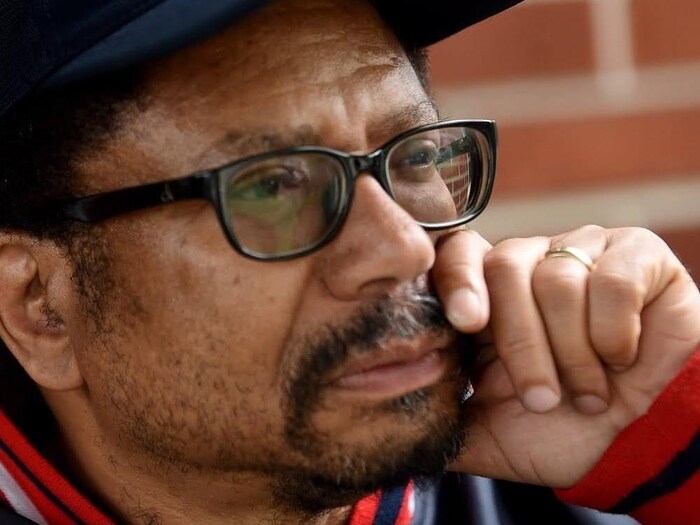 Des questions sur la portée du « gel national » des armes de poing ...