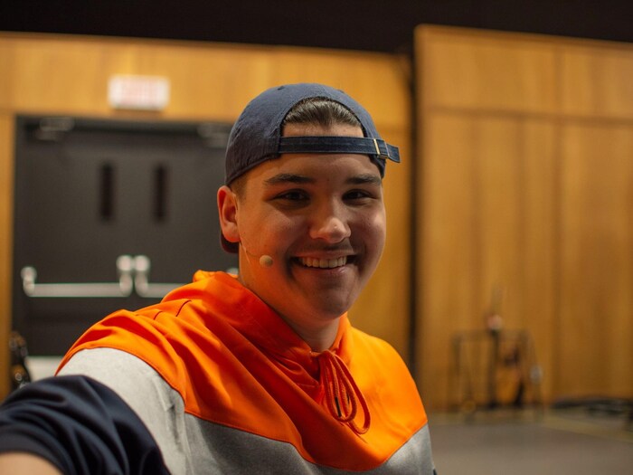 Manikanetish : plongée théâtrale dans le quotidien d’une école innue ...