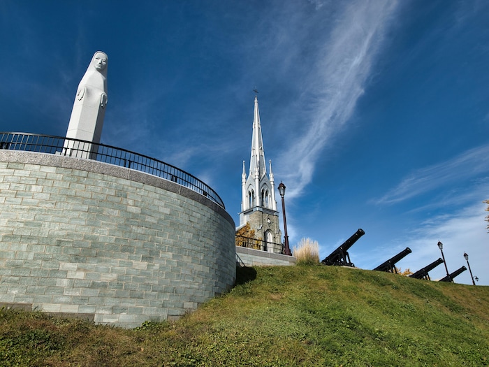 Le sentier des Grands-Domaines-de-Sillery accessible avant son ...