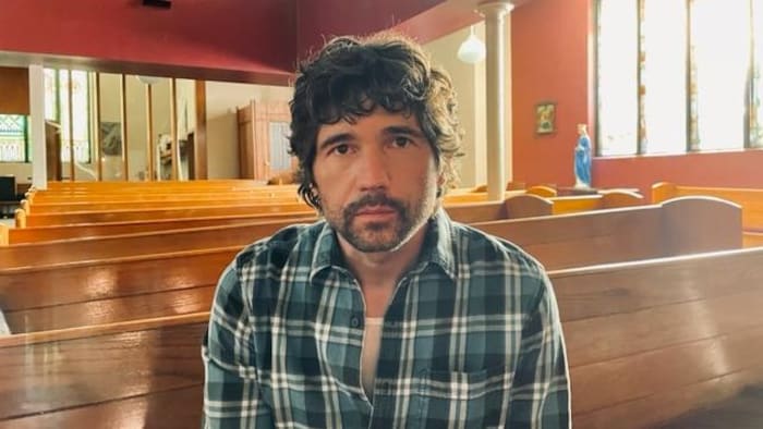 Padre, une nouvelle série franco-canadienne pas toujours catholique ...