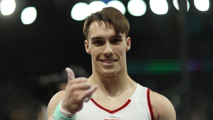 Le Canada se qualifie pour la finale du concours complet par équipe ...