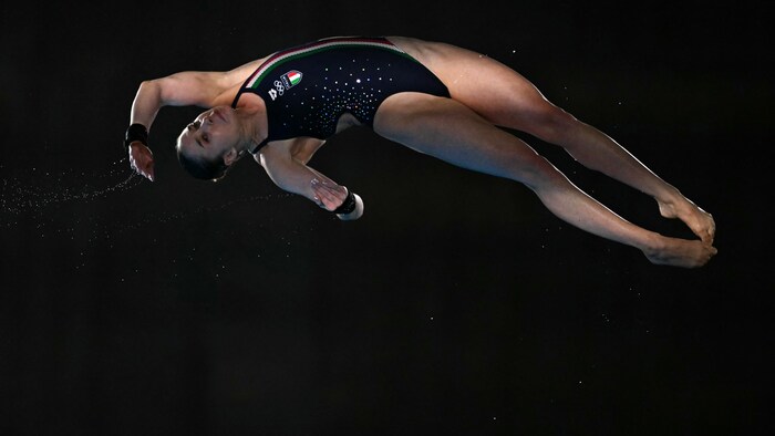 Domination chinoise à la tour de 10 m, Caeli McKay au pied du podium ...