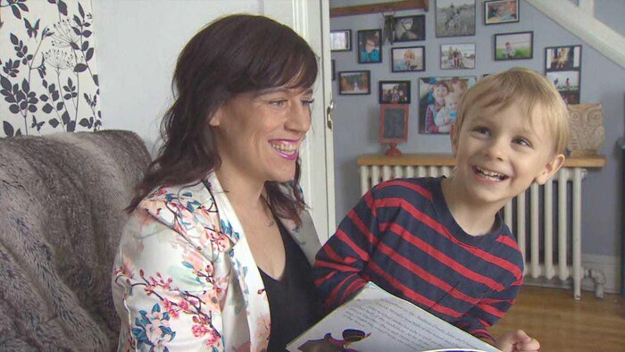 Autisme : une pénurie de main-d'oeuvre occasionne des délais pour les ...