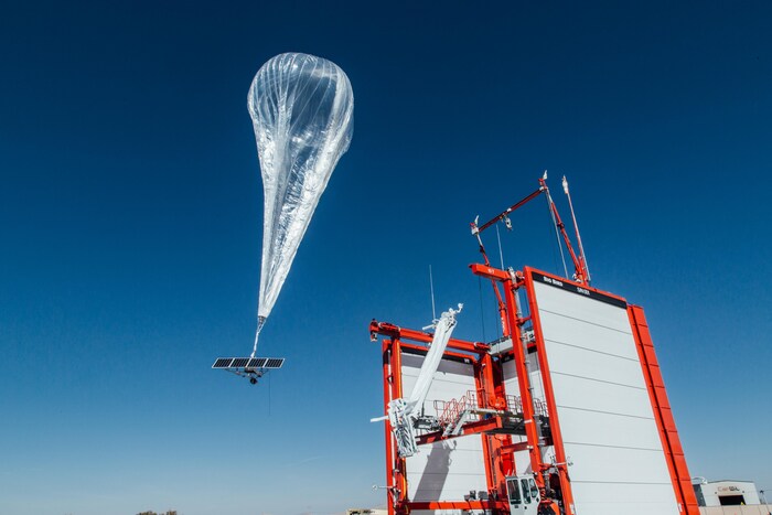 Les ballons Loon volent au secours de Porto Rico | Radio-Canada