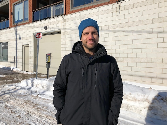 Un couple de Moncton forcé de déménager à cause de son bébé | Radio-Canada