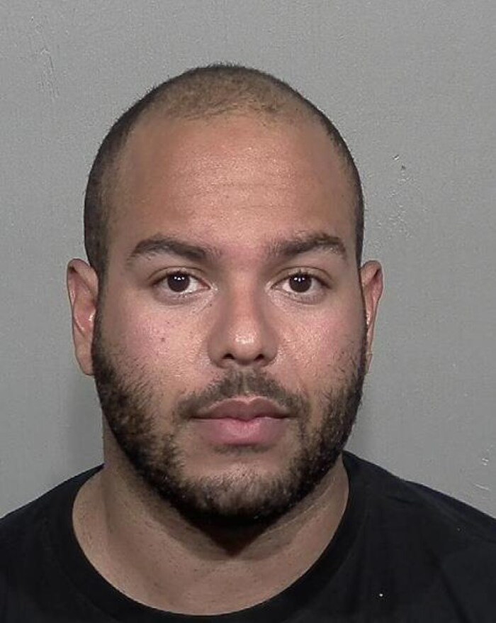 Un homme accusé de leurre informatique de mineures, la police de ...