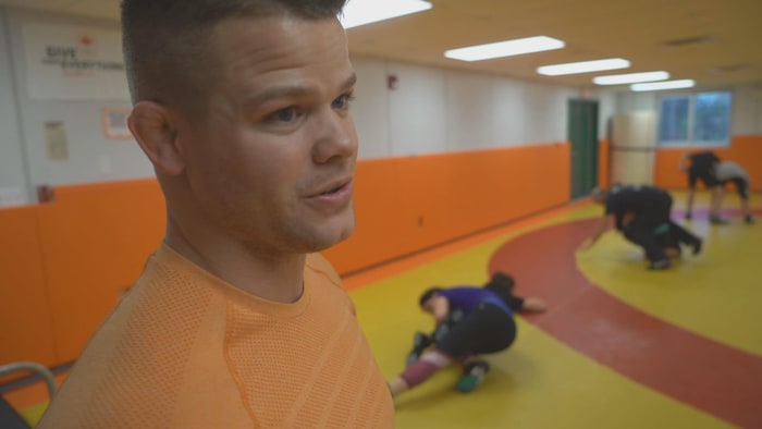 L'enseignant David Tremblay prend sa retraite après avoir inspiré des ...