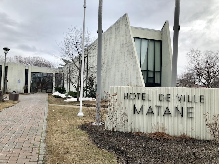 Matane déménage son hôtel de ville | Radio-Canada