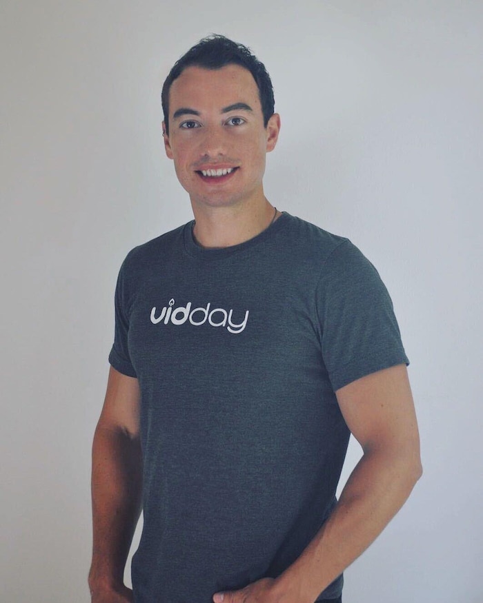 VidDay, une entreprise qui redonne le sourire pendant la pandémie ...