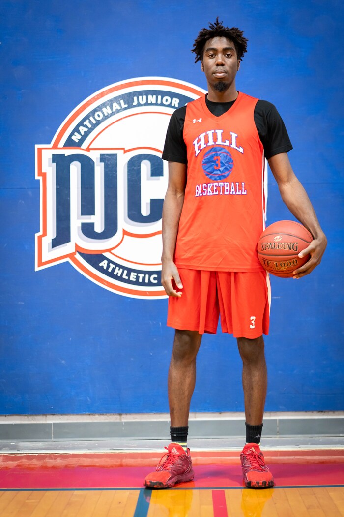 Un joueur de basketball de Québec en route vers la NCAA | Radio-Canada