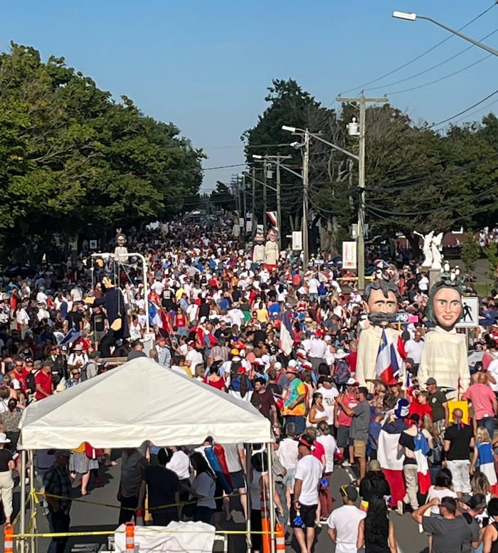 Les Acadiens célèbrent le 15 août en grand | Radio-Canada