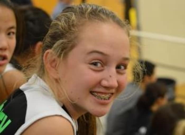 Bien ancrer les buts de soccer pour éviter la mort d'enfants | Radio-Canada