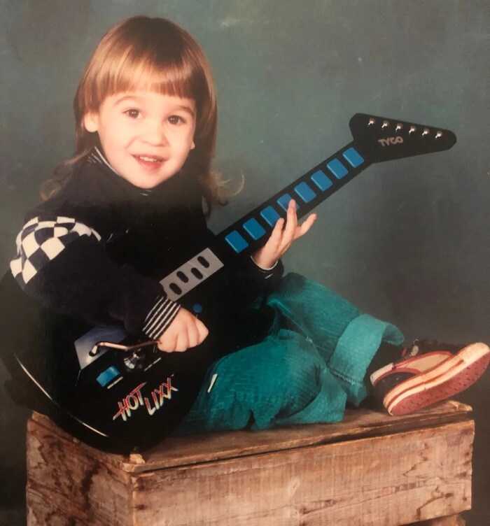 He sang to millions on YouTube. He died on the streets of Edmonton ...