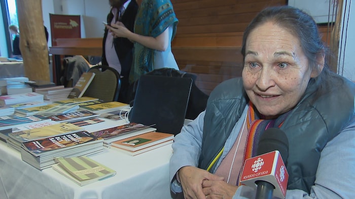De la relève au 5e Salon du livre des Premières Nations | Radio-Canada