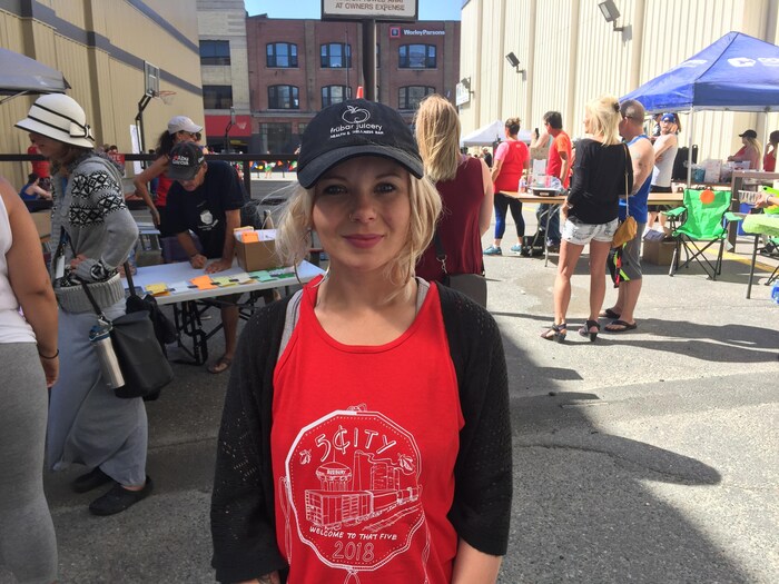 Le basketball pour sensibiliser à la crise des opioïdes | Radio-Canada