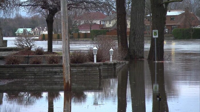 Laval redoute des inondations | Radio-Canada