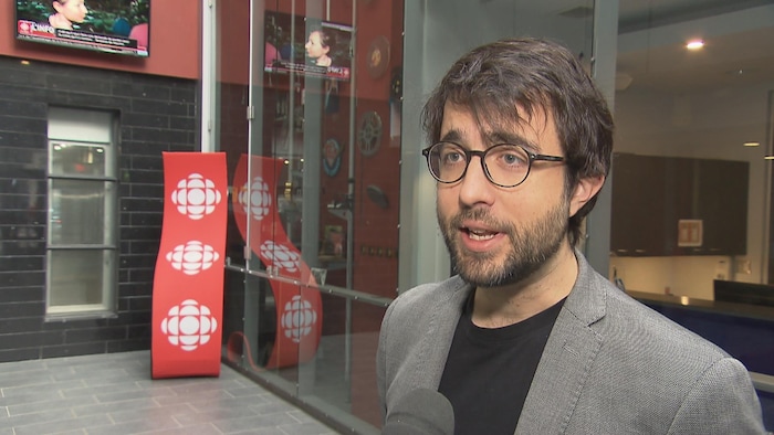 Le terme « race » toujours utilisé par la police de Québec | Radio-Canada