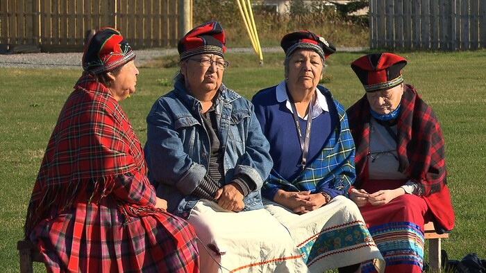 Une marche spirituelle à Maliotenam | Radio-Canada