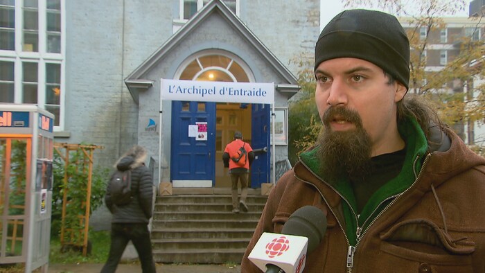 Les refuges pour sans-abris débordent à Québec | Radio-Canada