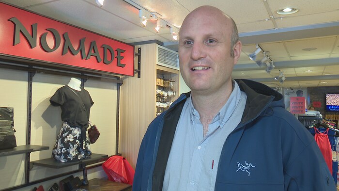 Encourager la mode équitable en région | Radio-Canada