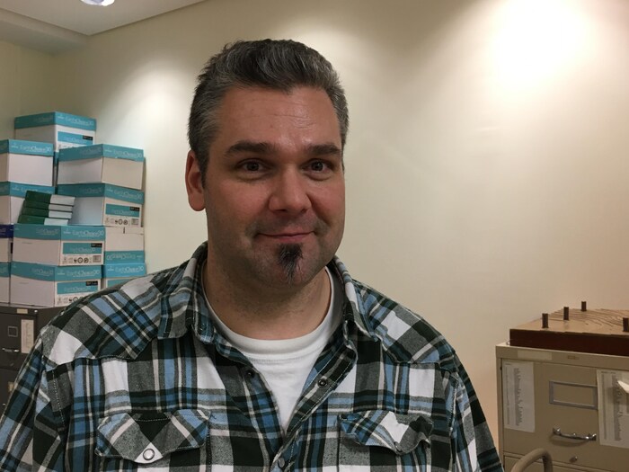 Passer la nuit à la bibliothèque du Cégep de Matane | Radio-Canada