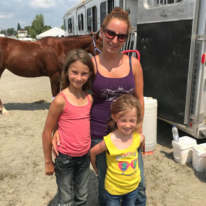 Des passionnées de chevaux à la compétition gymkhana de Rouyn-Noranda ...