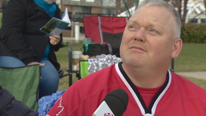 Une famille de Brampton commémore la contribution de leur aïeul à Vimy ...