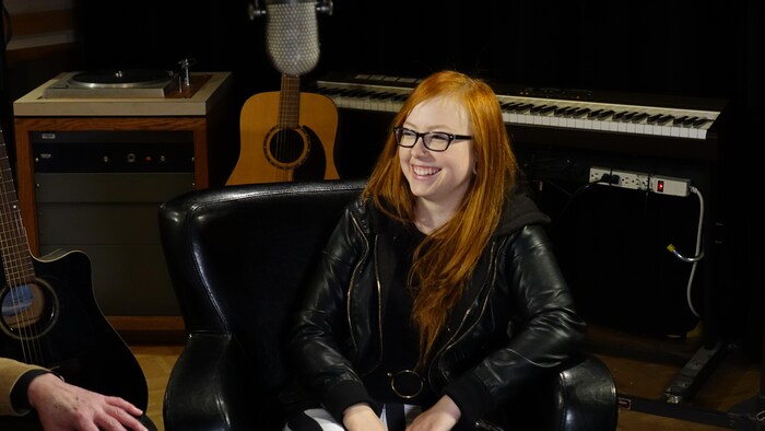 Polyfonik : la Polyfonicienne Lisa Malo dans le studio de Michel ...