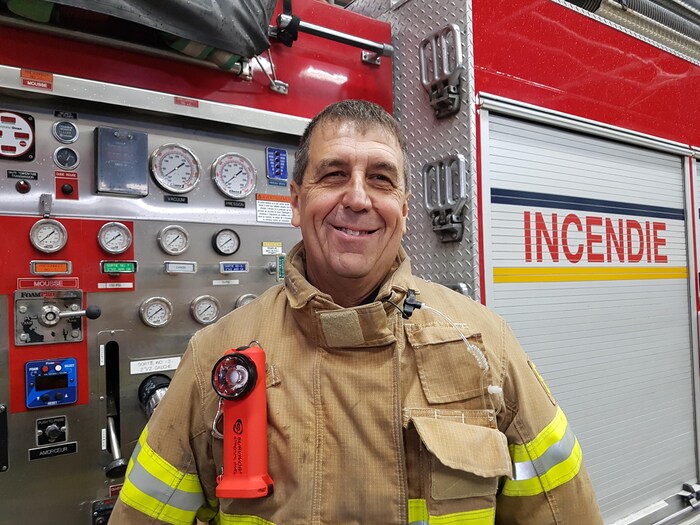 Le cancer : l'autre combat des pompiers du Québec | Radio-Canada