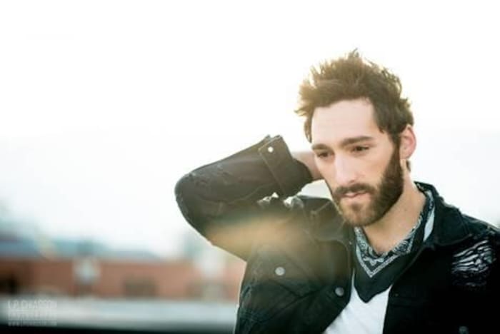 Le musicien Raphaël Butler opéré pour une tumeur de l’hypophyse | Radio ...