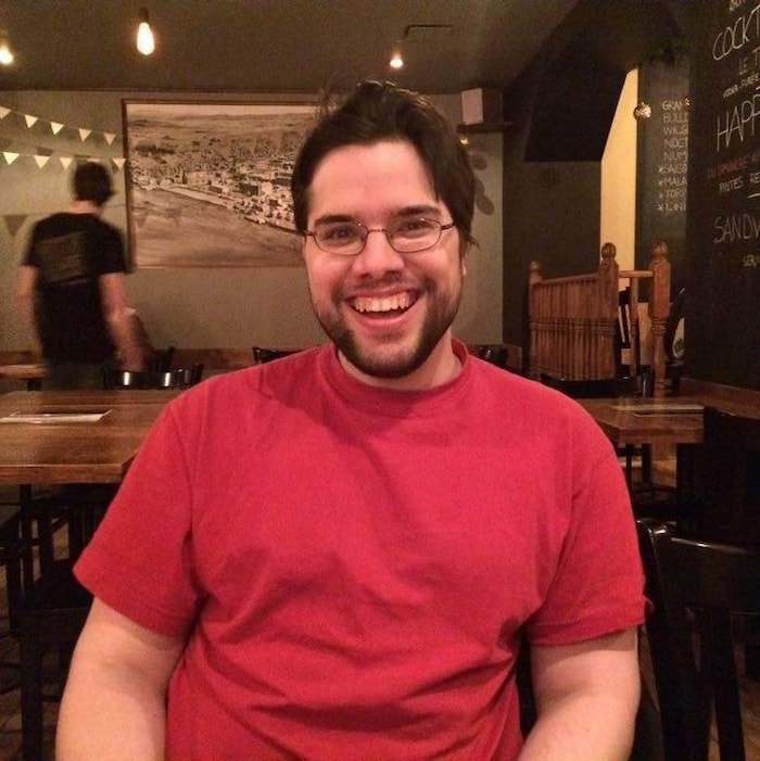 Réapprendre à vivre et à marcher après avoir frôlé la mort | Radio-Canada