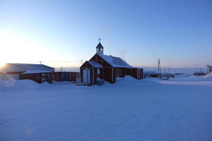 Resolute Bay, l'une des communautés les plus nordiques du Canada, en 11 ...