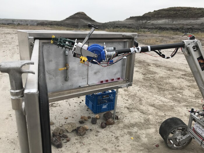 Des robots martiens envahissent les Badlands | Radio-Canada