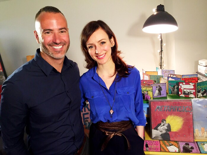 Des pochettes uniques et faites à la main pour le nouvel album de Sarah ...