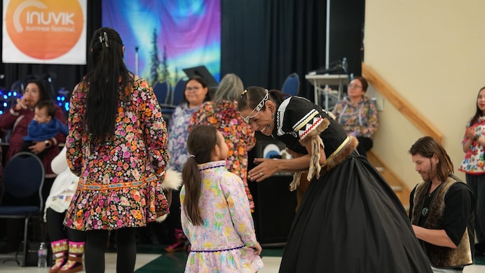 Dans le Grand nord canadien, Inuvik célèbre le retour du soleil | Radio ...