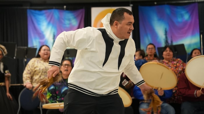 Dans le Grand nord canadien, Inuvik célèbre le retour du soleil | Radio ...