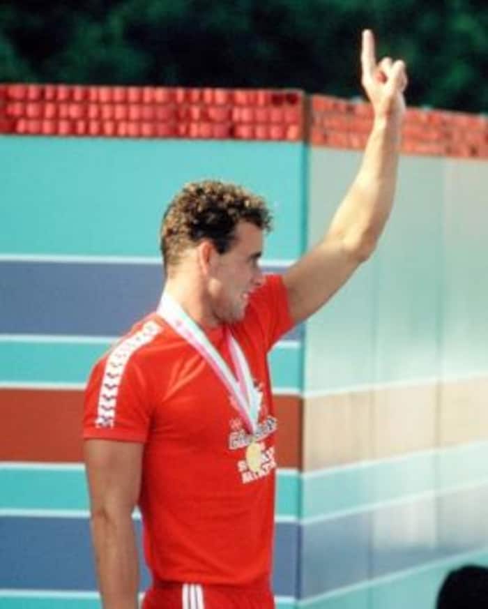 Le responsable de la mort de l’athlète olympique Victor Davis accusé d ...