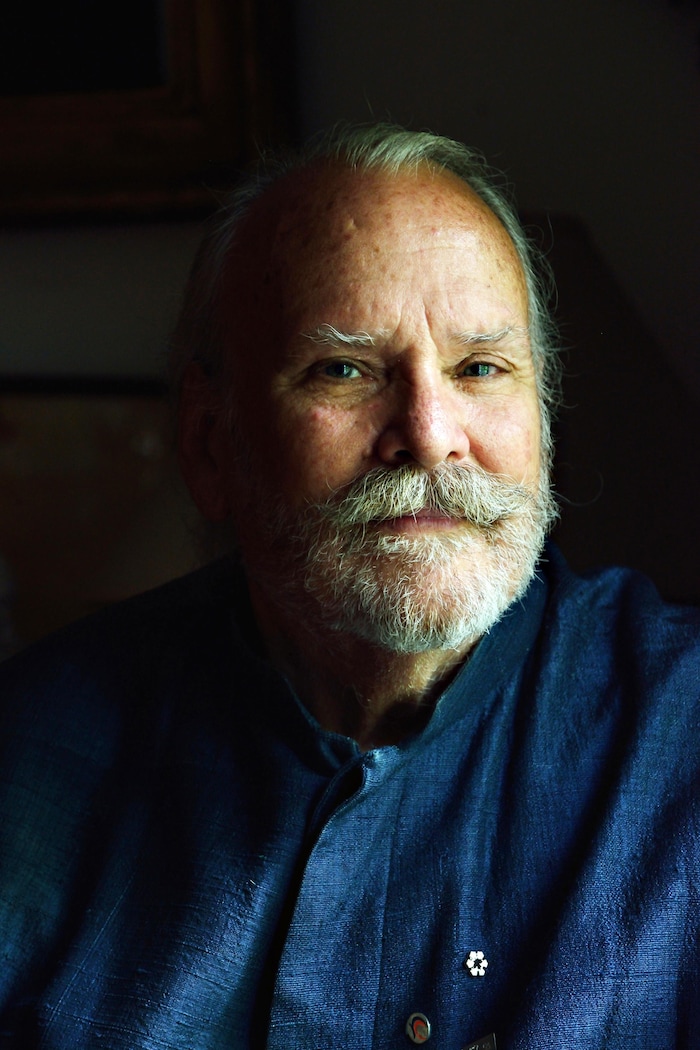 L’ex-danseur étoile des Grands Ballets Canadiens Vincent Warren meurt à ...