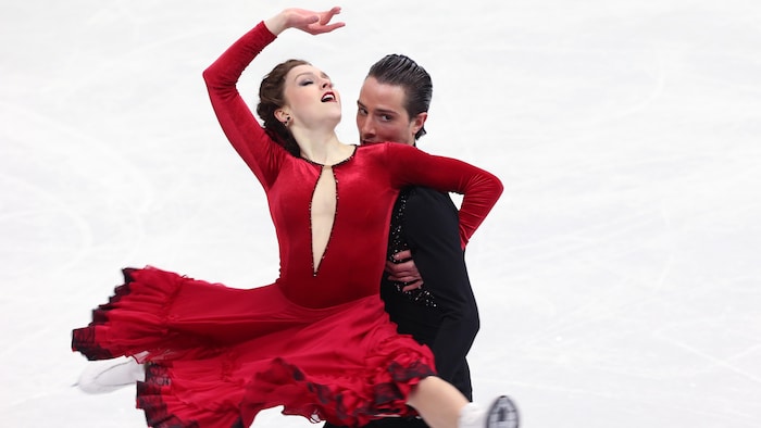 L’ancienne patineuse artistique Alexandra Paul meurt dans un accident ...