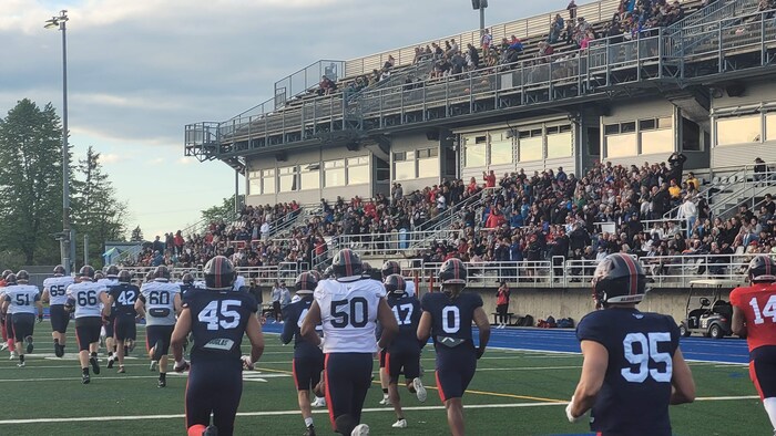 Les Alouettes reviennent en ville pour leur camp d’entraînement | Radio ...