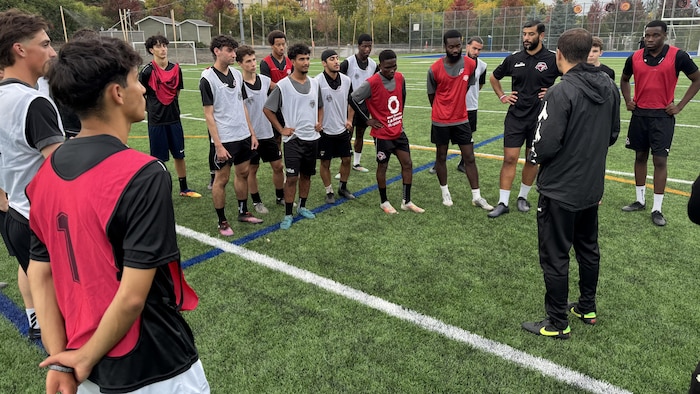 Une première saison qui dépasse les attentes de l’Association de soccer ...