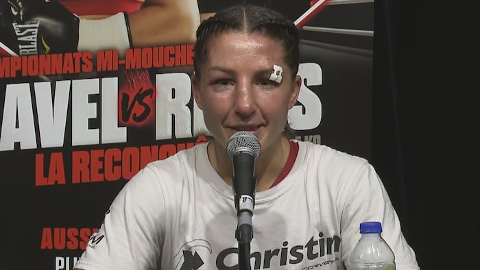 Kim Clavel renoue avec la victoire en dominant la Mexicaine Naomi Reyes ...