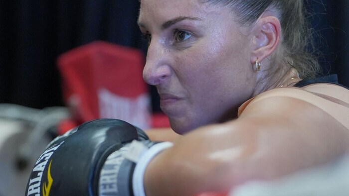 Kim Clavel de retour dans le ring le 4 avril | Radio-Canada