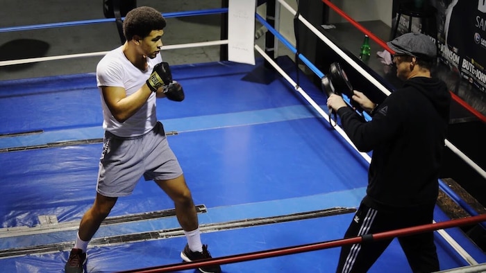 Lexson Mathieu veut conquérir le monde de la boxe pour mieux le quitter ...