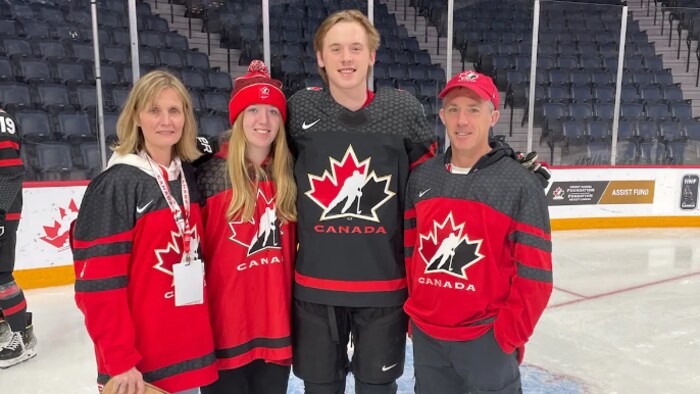 Le Mondial junior de la famille de Brandt Clarke | Radio-Canada