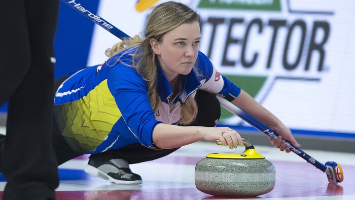 La Manitobaine Chelsea Carey recrutée par une équipe de curling de la ...